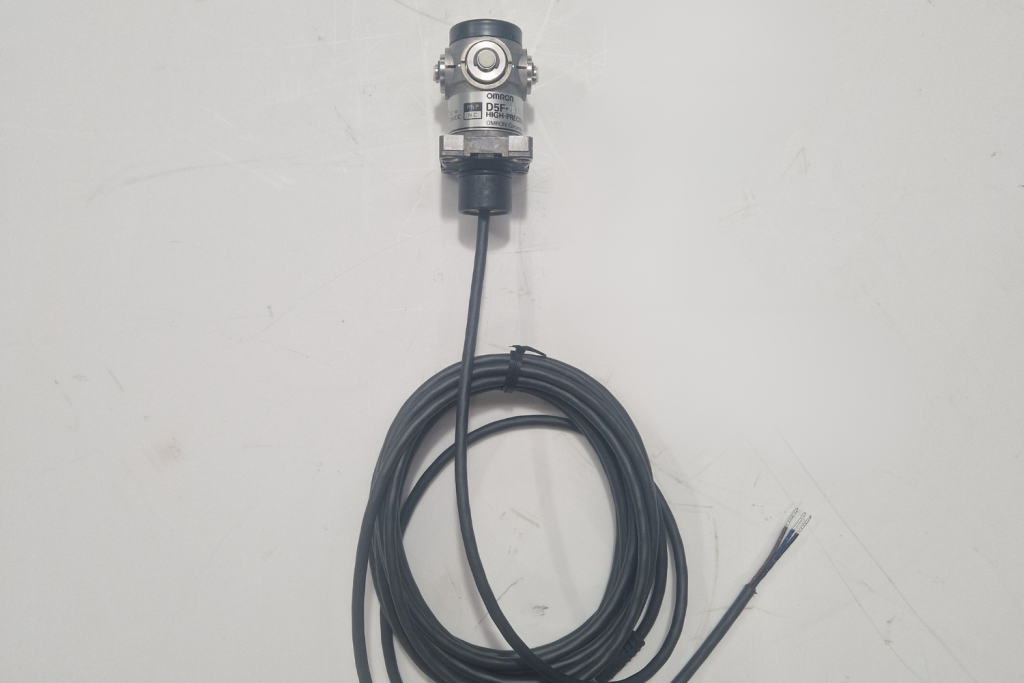 Omron D5F-2B34C-Y Tooleye Sensor (New)