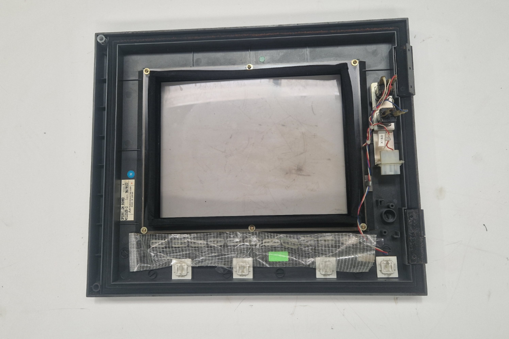 Mazak Mitsubishi Mazatrol T Plus (Screen Door) - Maz Service and Repair